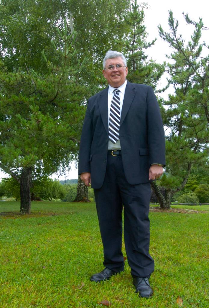 Brookfield's first selectman to leave politics with 'no regrets'