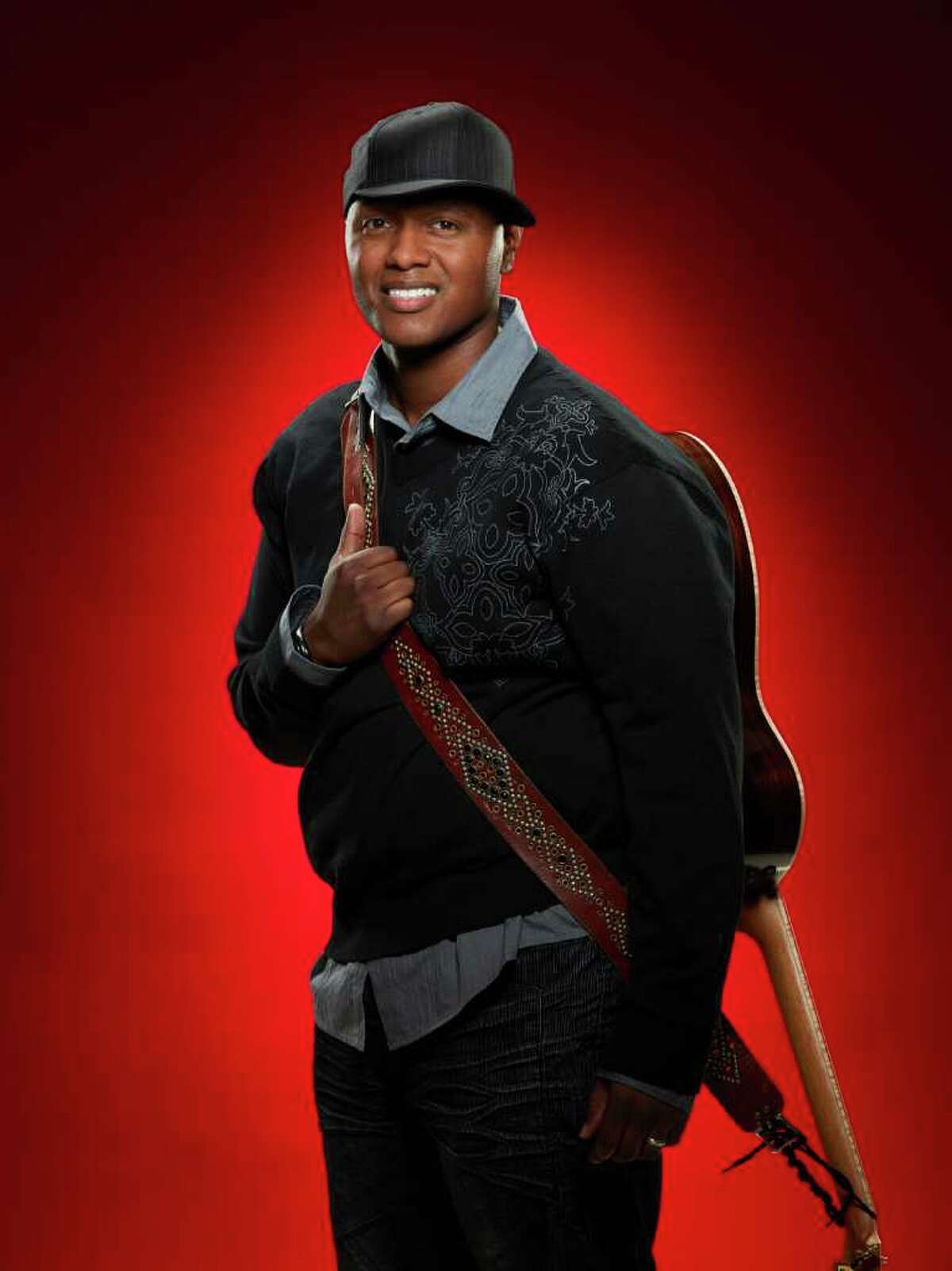 Homecoming event set Sunday to honor Javier Colon