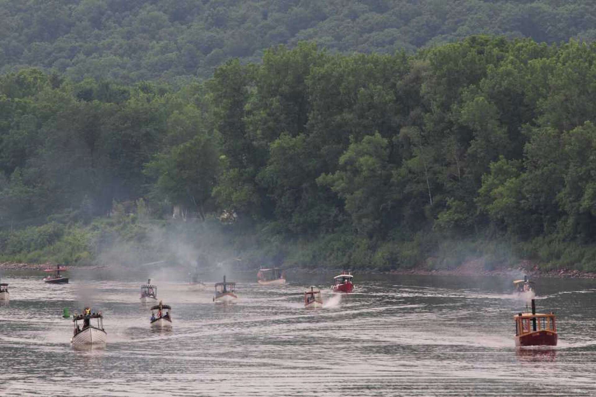 Ahoy, here come the steamboats!
