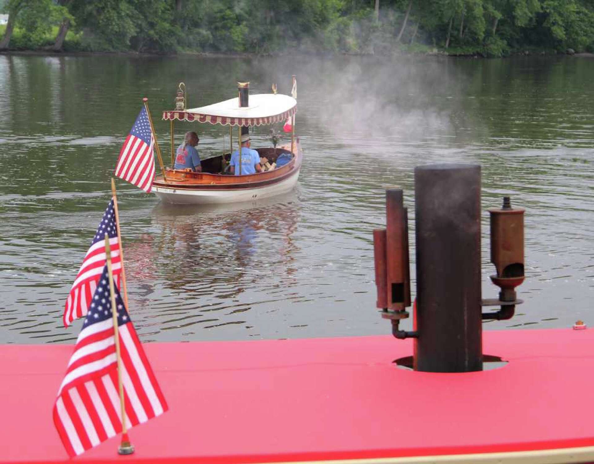 Ahoy, here come the steamboats!
