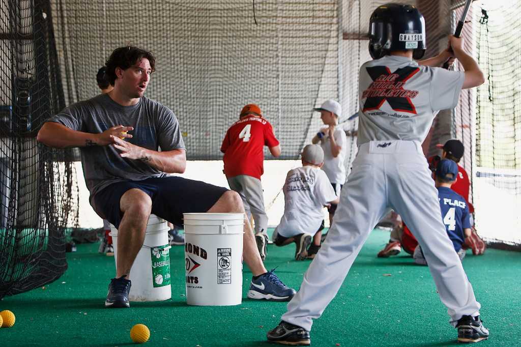 Helping youth, Reininger takes break from pro baseball career