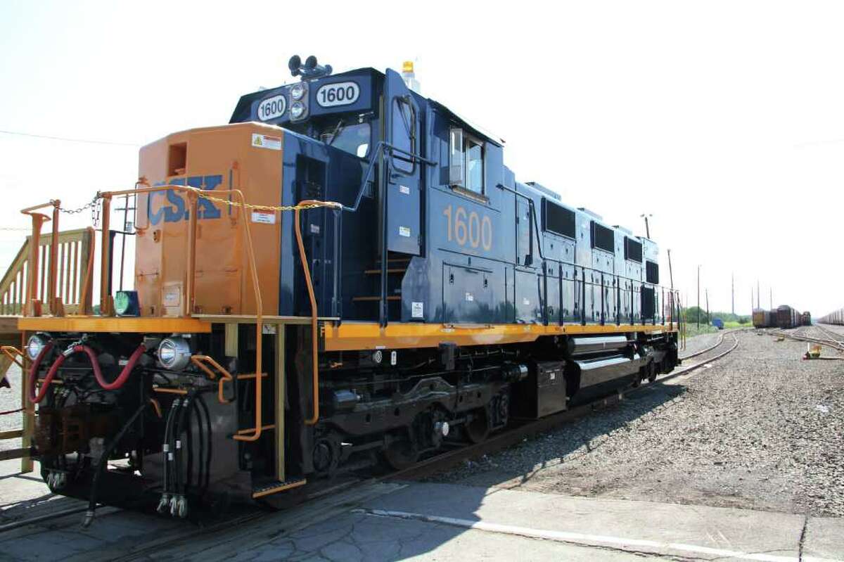 New CSX engine hauling fewer emissions
