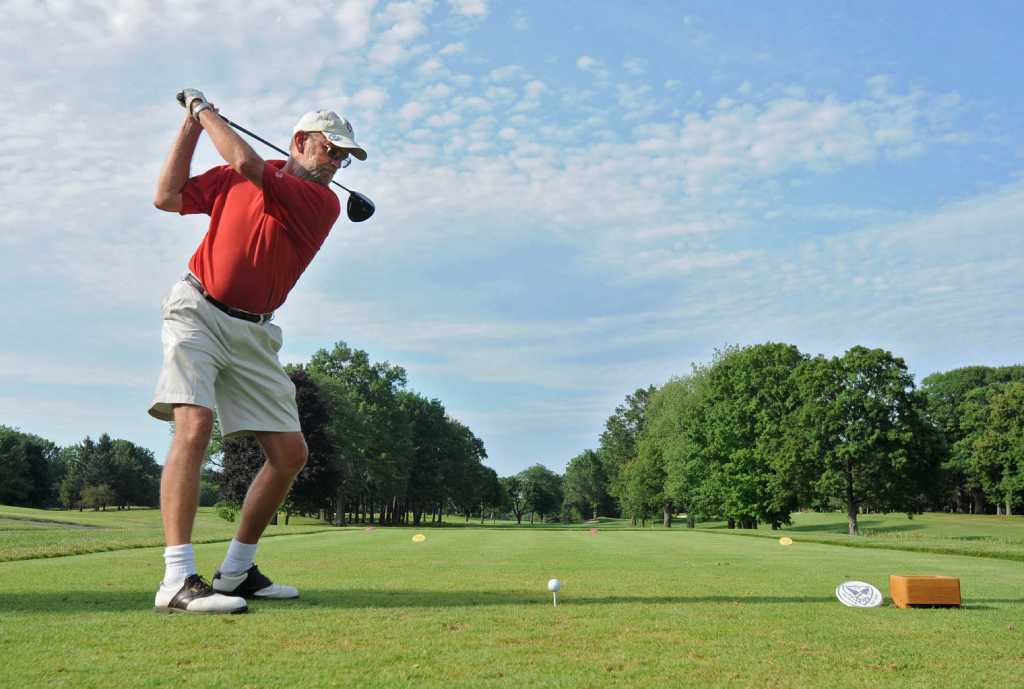 Doors swinging open at private golf clubs
