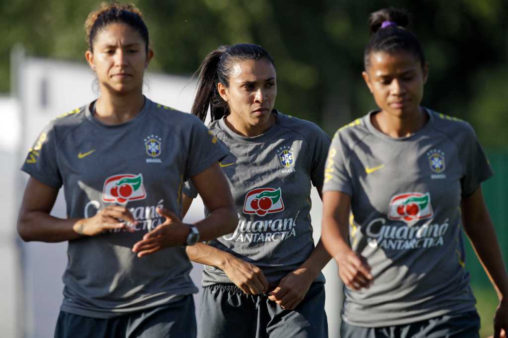 Marta gets another shot at Solo