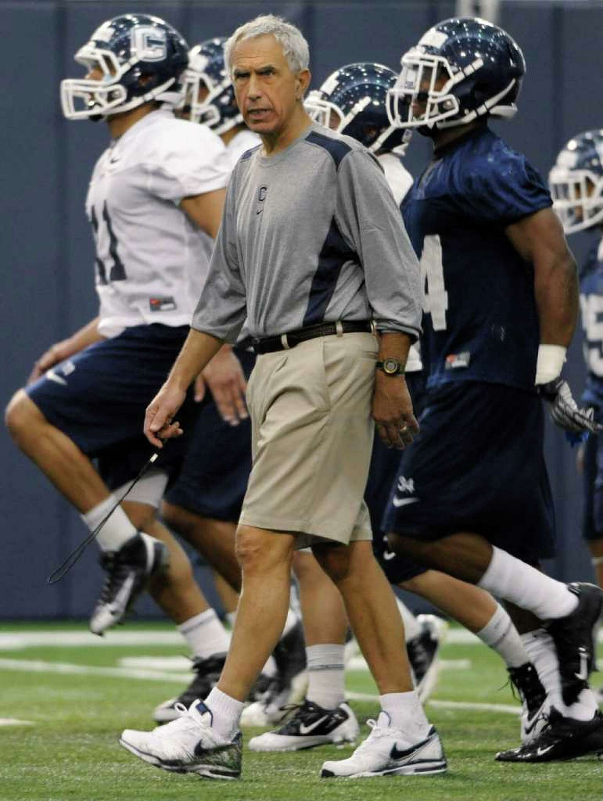 Time to pay college athletes? Buzz building toward changes