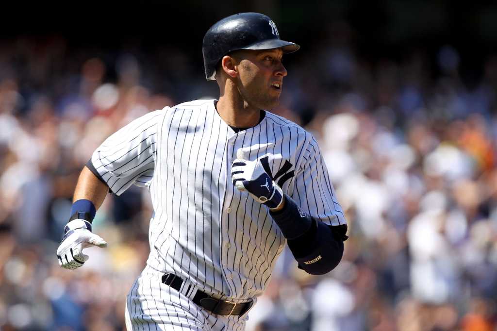 Derek Jeter gets career hit 3,000 and more