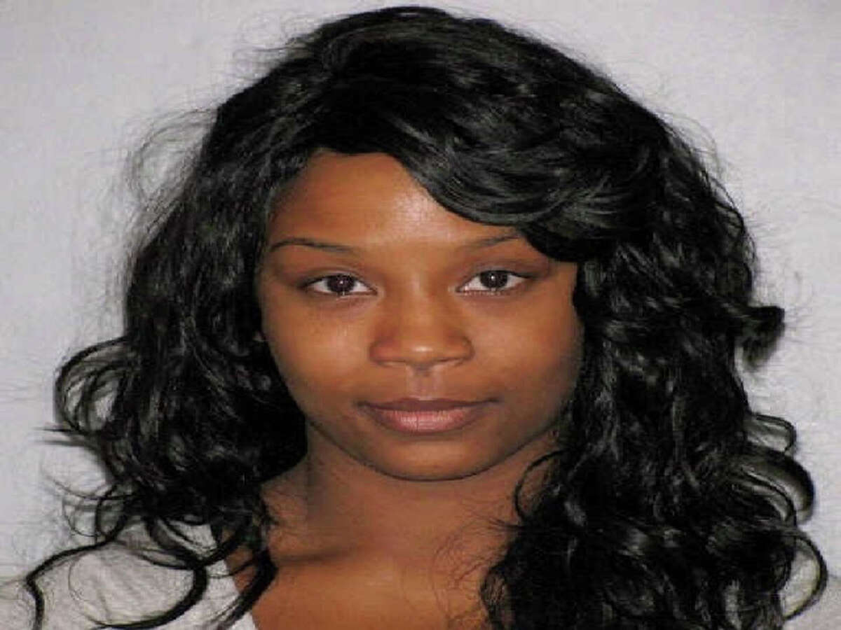 Dancers for Lil Wayne arrested in Connecticut