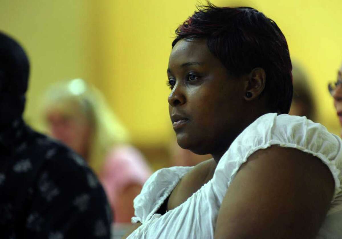 Bridgeport parents ask courts to block schools' takeover