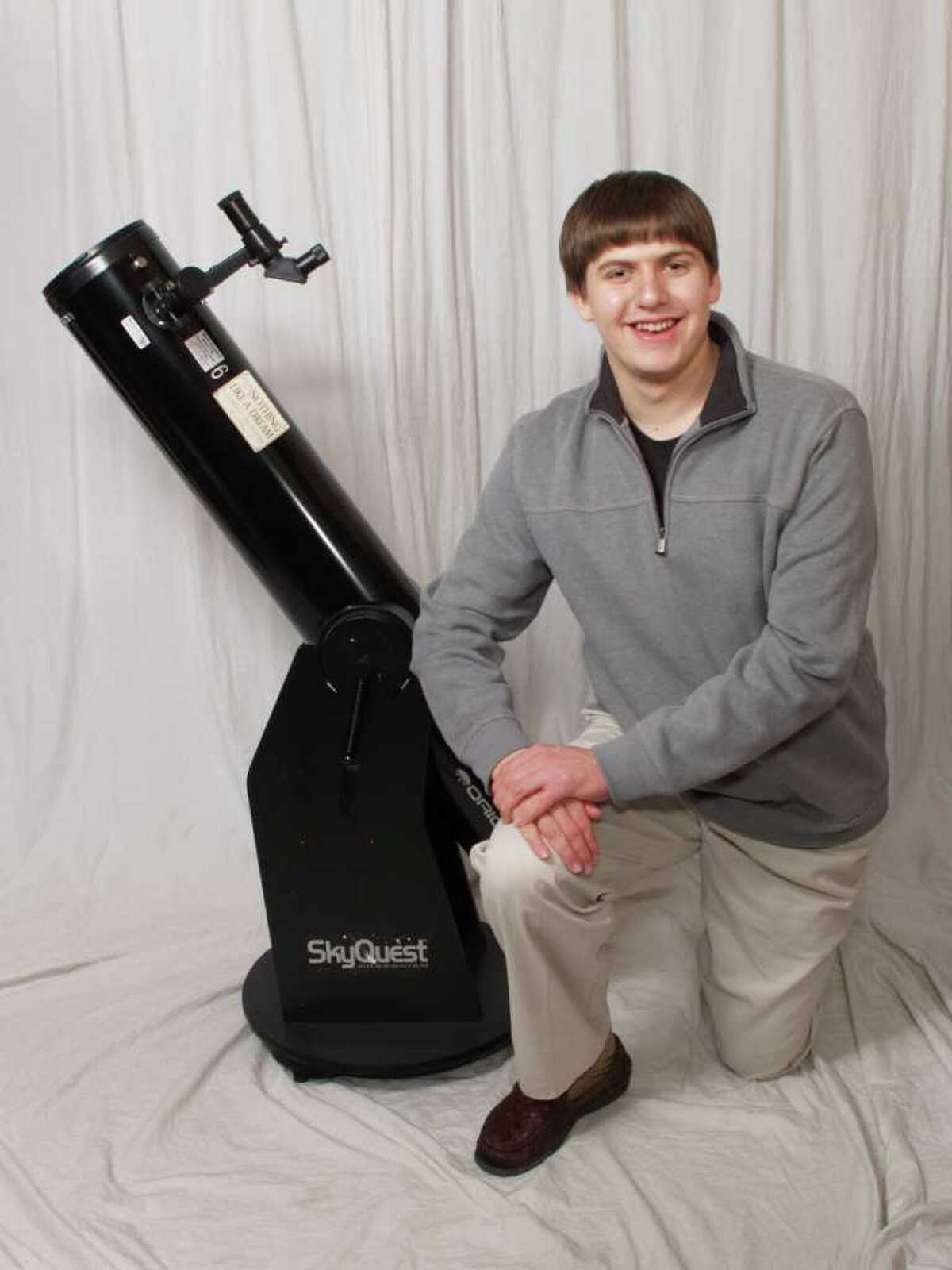 Teen shines when it comes to the stars