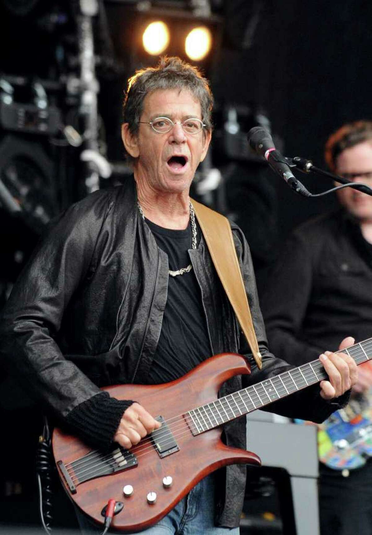 Lou Reed, visionary rock musician, dies at 71