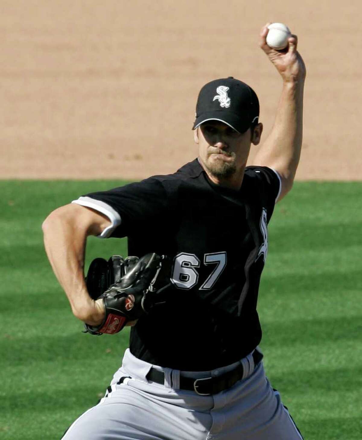 Buna grad Williams pitching for Red Sox