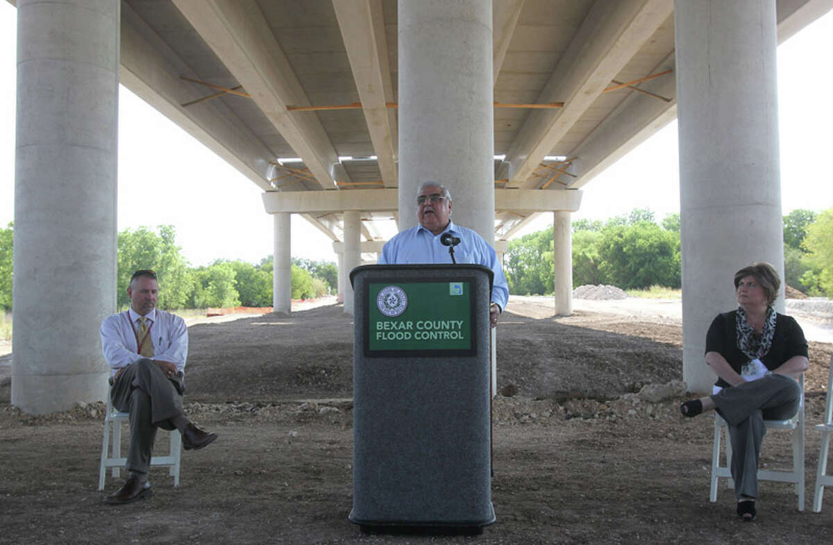 Ingram Road bridge on track for fall opening