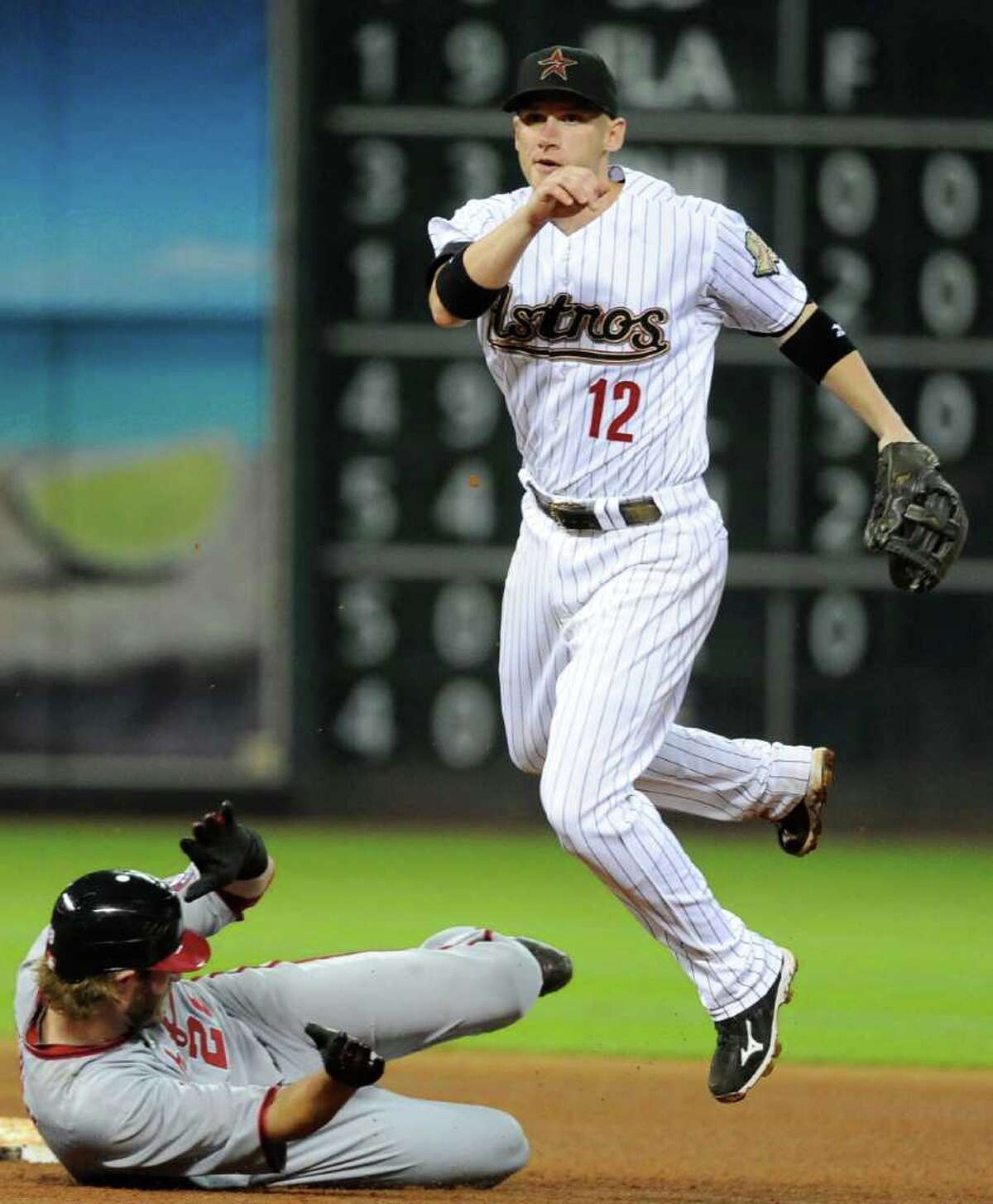 Houston's Happ brings end to his personal skid