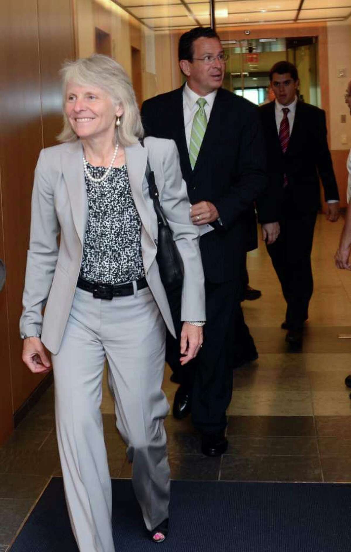 Malloy talks jobs on tour