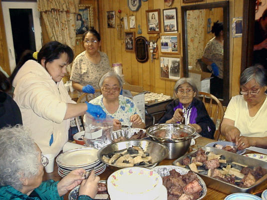 In Alaska, whale and moose part of Thanksgiving feast