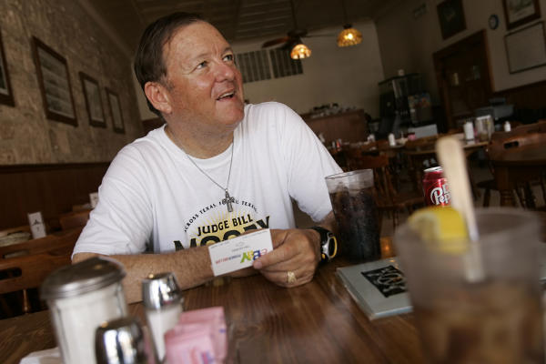 Judge walks across Texas for high court position