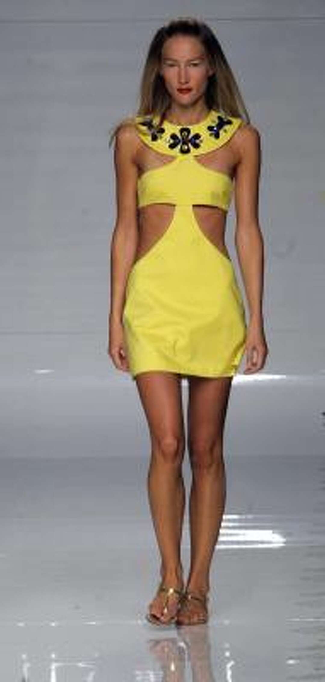 Houston weighs in on the ultra-thin model debate