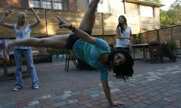 Houston dancers have the right moves