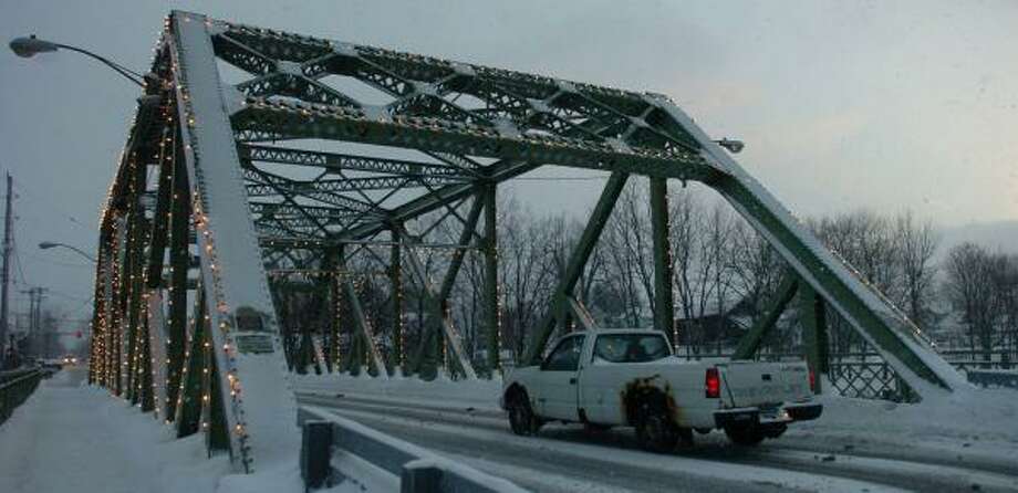 Seneca Falls backs claim it's a Wonderful Life town - Houston Chronicle