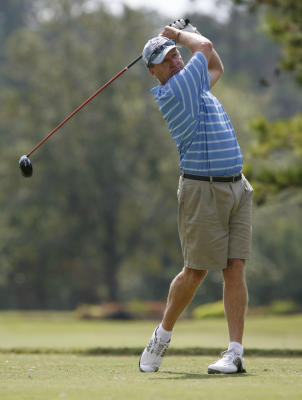 Hole-in-one gets Zinn closer to leader in City Amateur