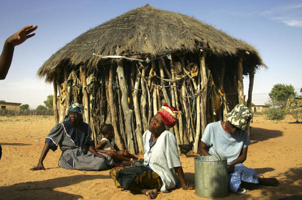 Gem land ruling favors Bushmen