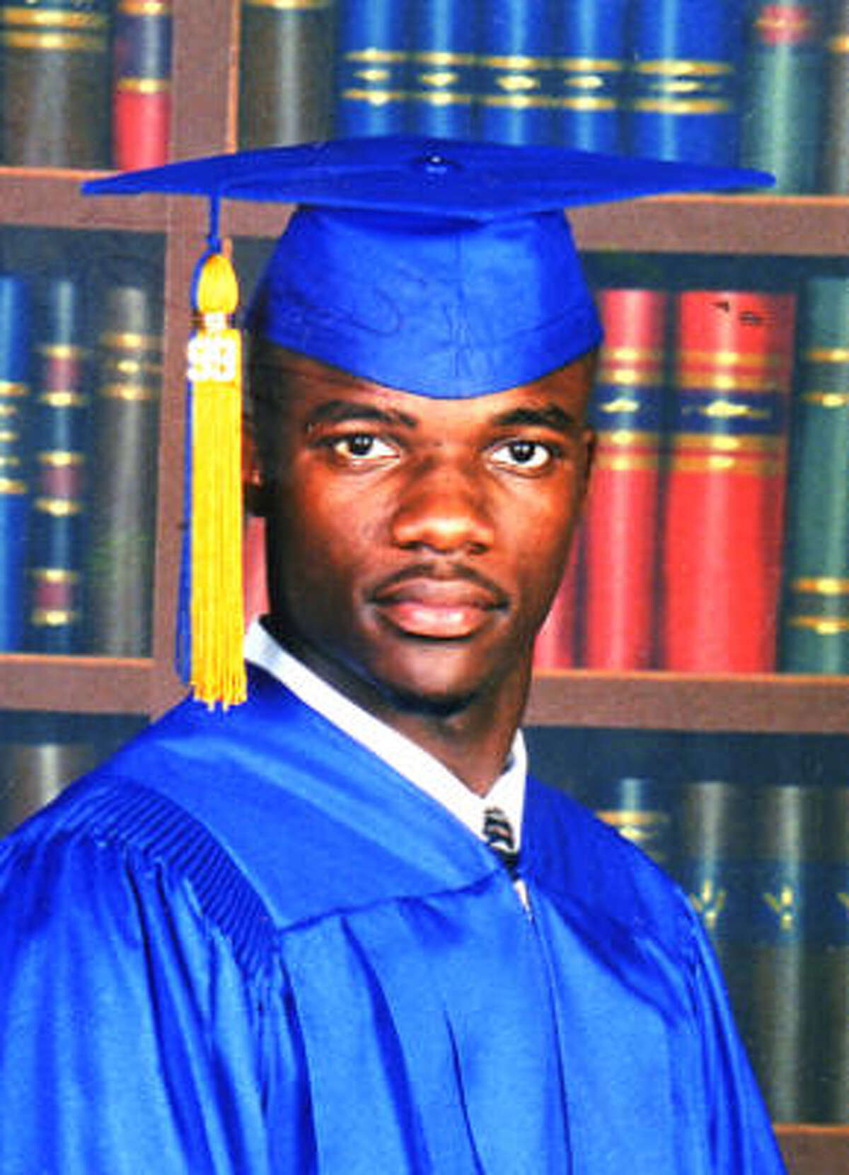 Houston worker killed while helping stranded driver