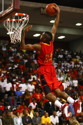 Boys basketball: Yates aims for national supremacy