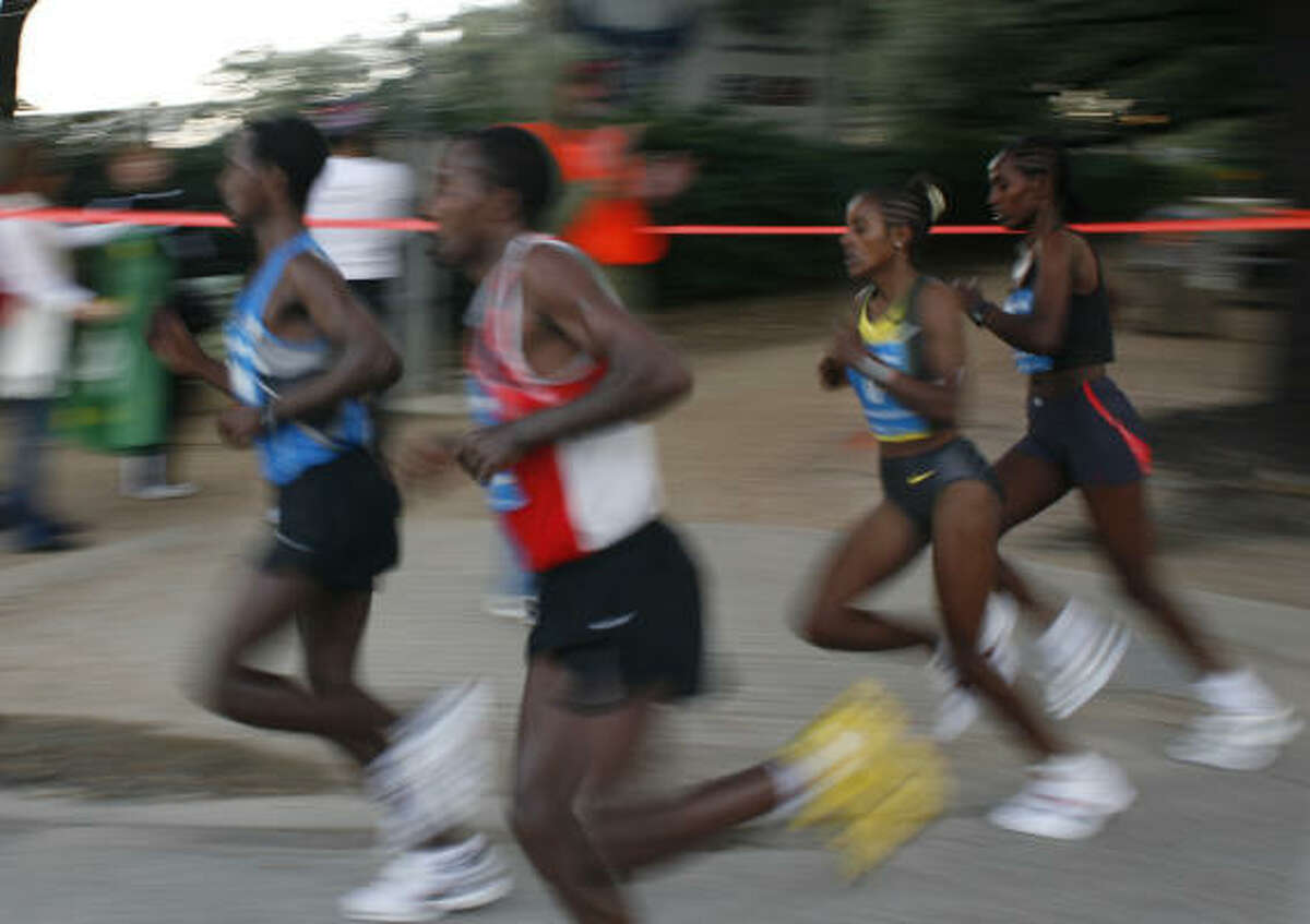 Marathon men's results: First 1,000 runners