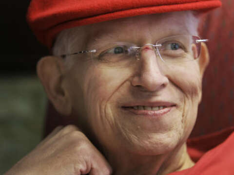 Wealthy Secret Santa dies of cancer