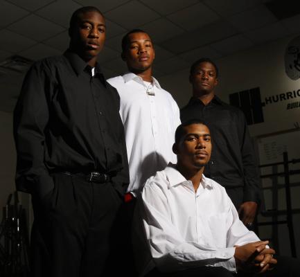 RECRUITING: Remember these names: Lee, Sweeney, Bayless, Laday