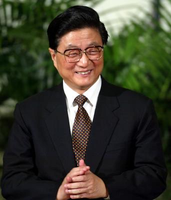 'Faithful' Chinese vice premier Huang Ju dies