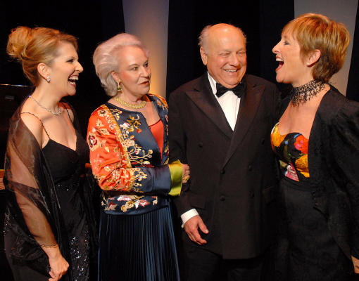 Opera fans relish a duet of fine music and food