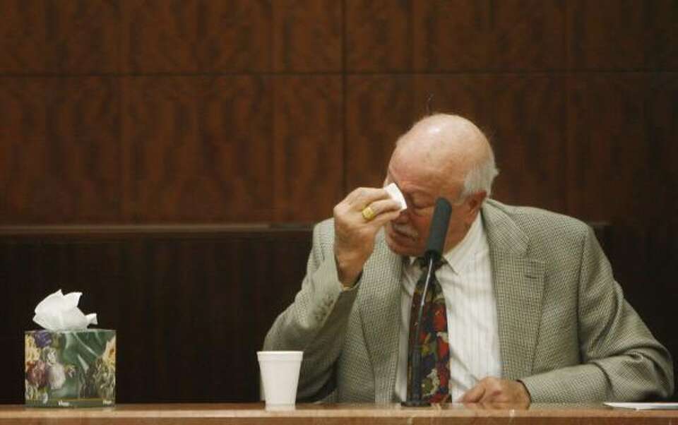 Death row inmate behind murder-for-hire killing of police officer's ...