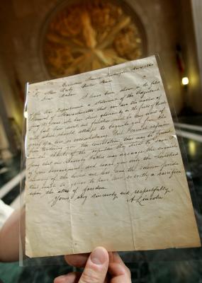 Famed Lincoln letter turns up in Dallas museum's archives