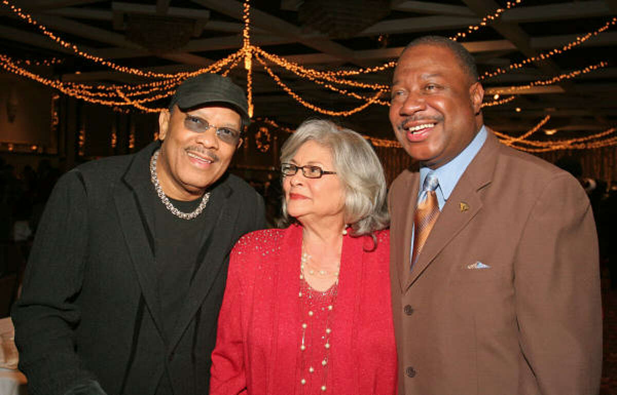 KTSU-FM celebrates a tasteful holiday