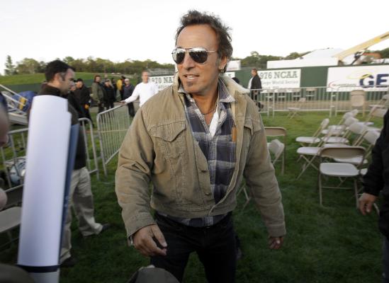 Bruce Springsteen to downplay Halloween