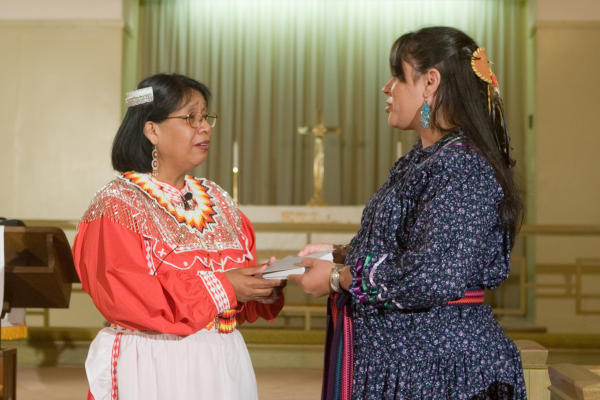 Church honors Native American culture