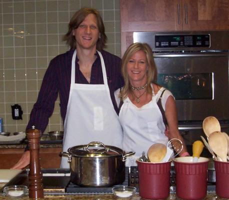 Trish and Darin Murphy will sing and serve tonight