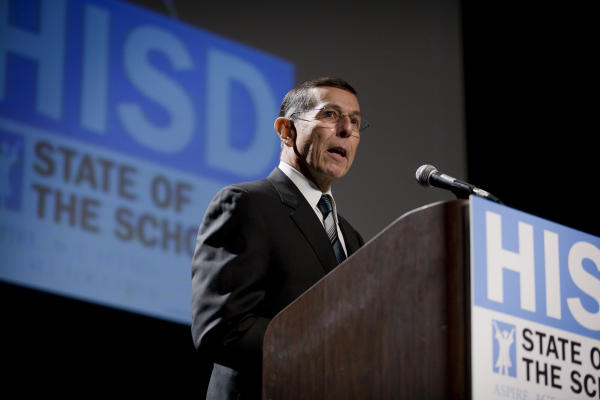 HISD chief seeks to rally community support (w/audio)