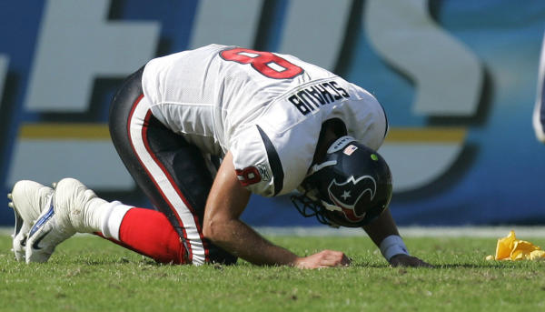 NFL wants players ejected for helmet-to-helmet hits