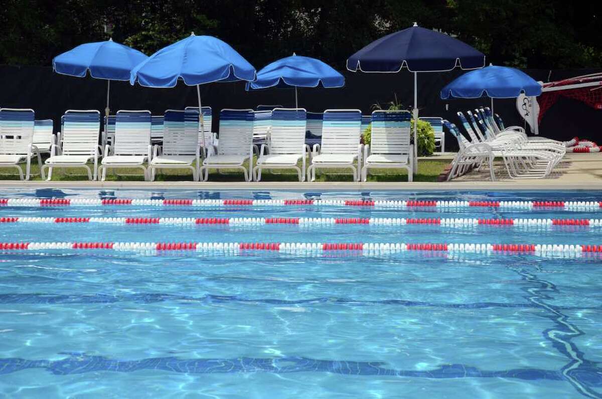 Stamford families try to beat the heat at the pools