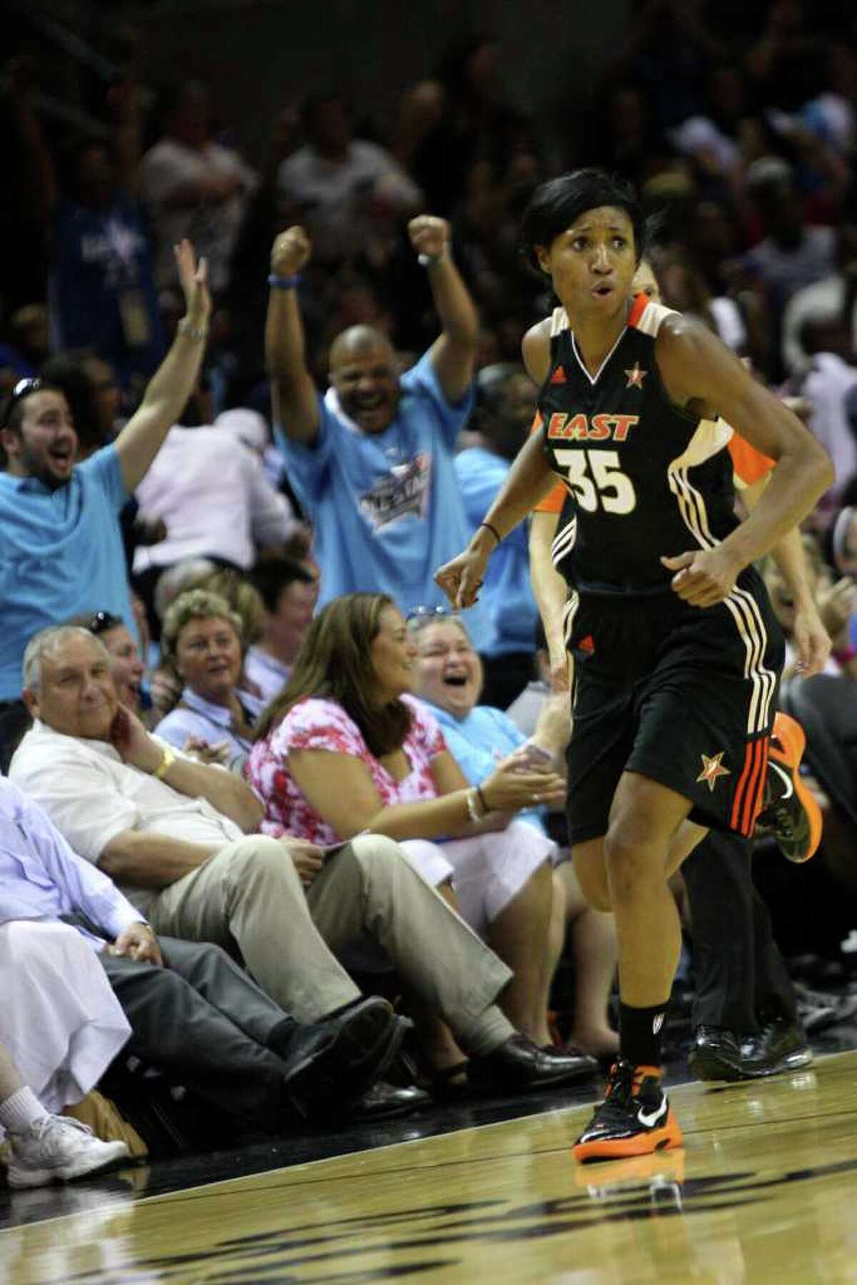San Antonio earns rave review as WNBA host