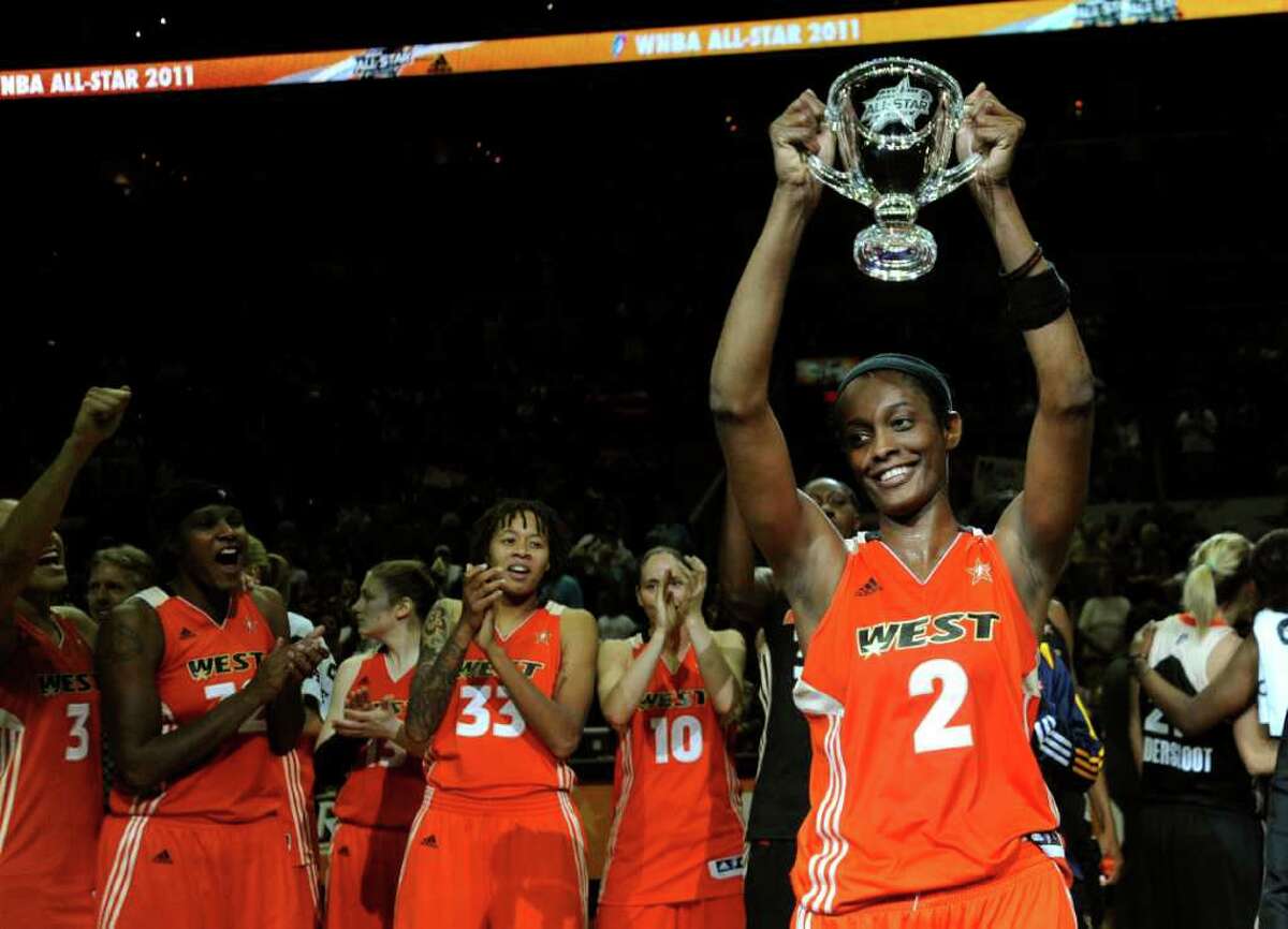 San Antonio earns rave review as WNBA host