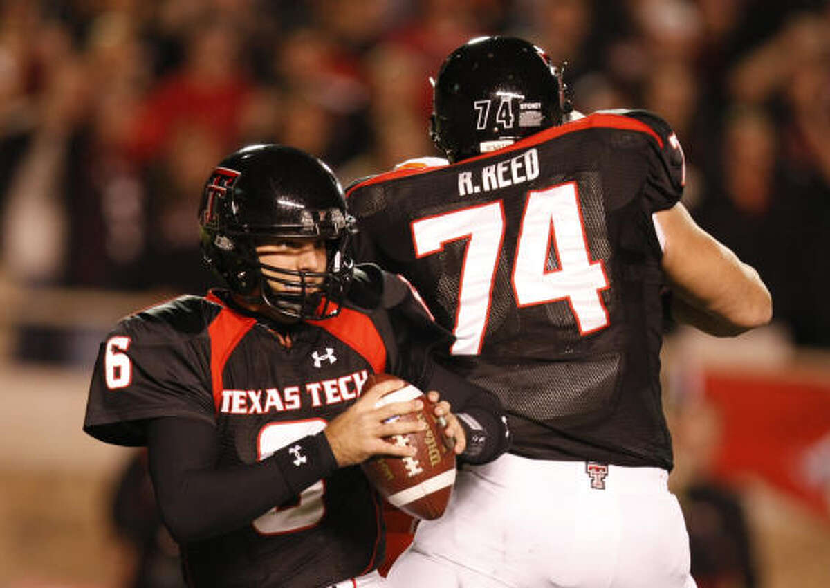 Tech's Reed goes from diamond to gridiron