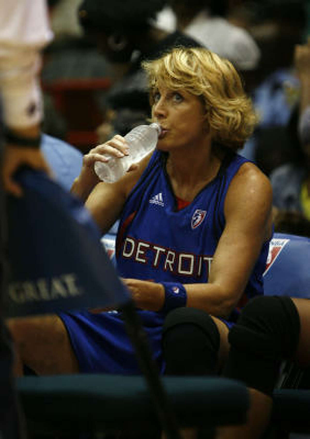 Another great step for women: Nancy Lieberman is back coaching