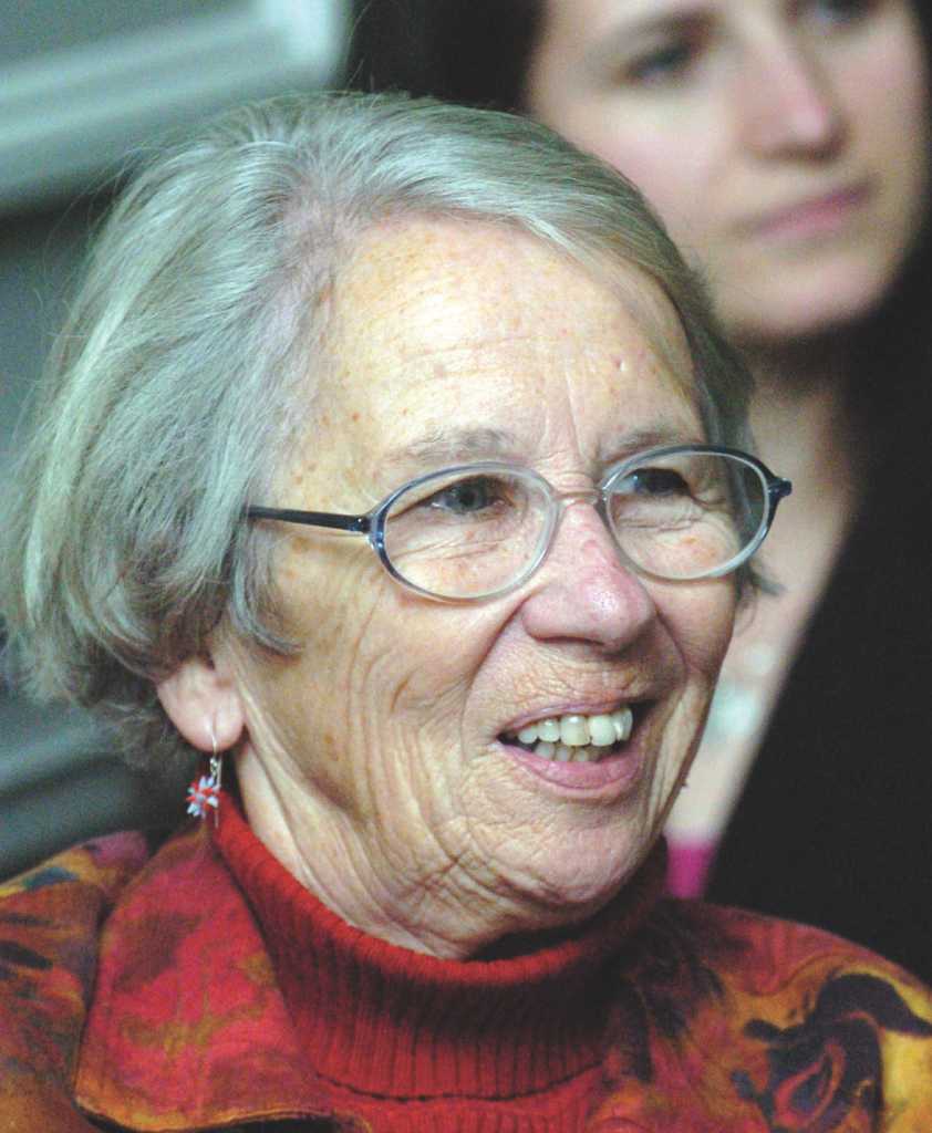 Danbury Democratic Town Committee chairman Lynn Taborsak to run for mayor