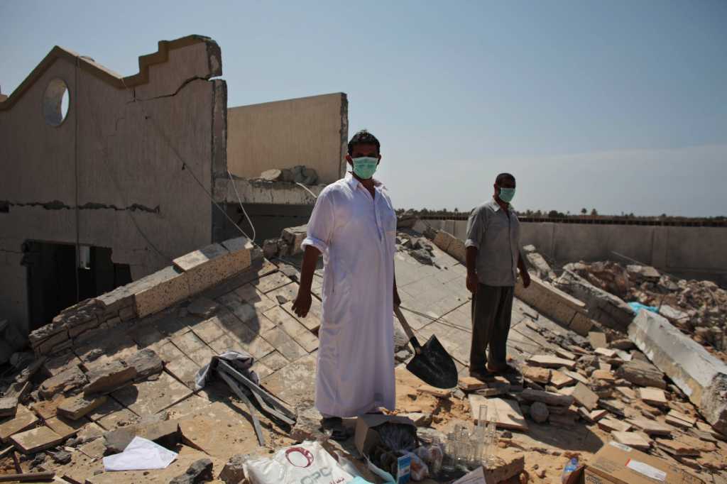 Libyan government shows reporters NATO bomb sites