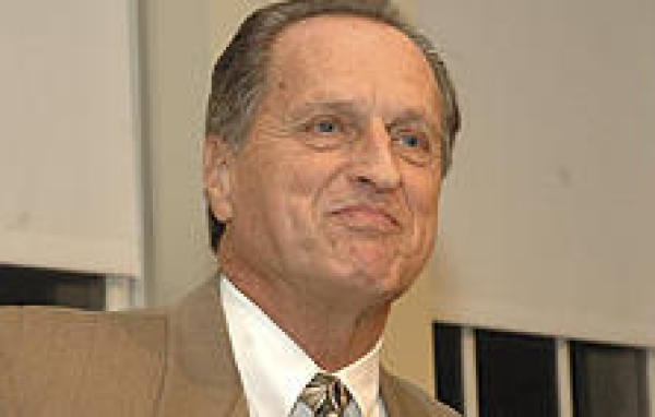 ON PRO FOOTBALL: Kubiak wants Gibbs to help Texans get tough