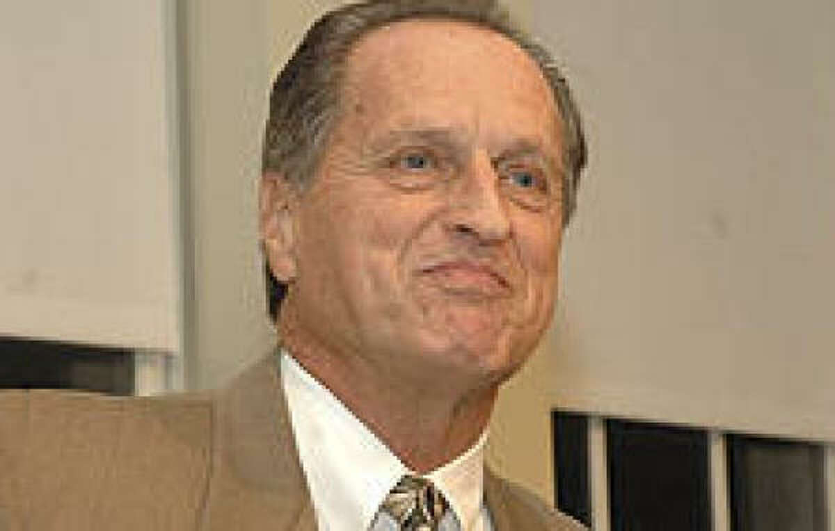 ON PRO FOOTBALL: Kubiak wants Gibbs to help Texans get tough