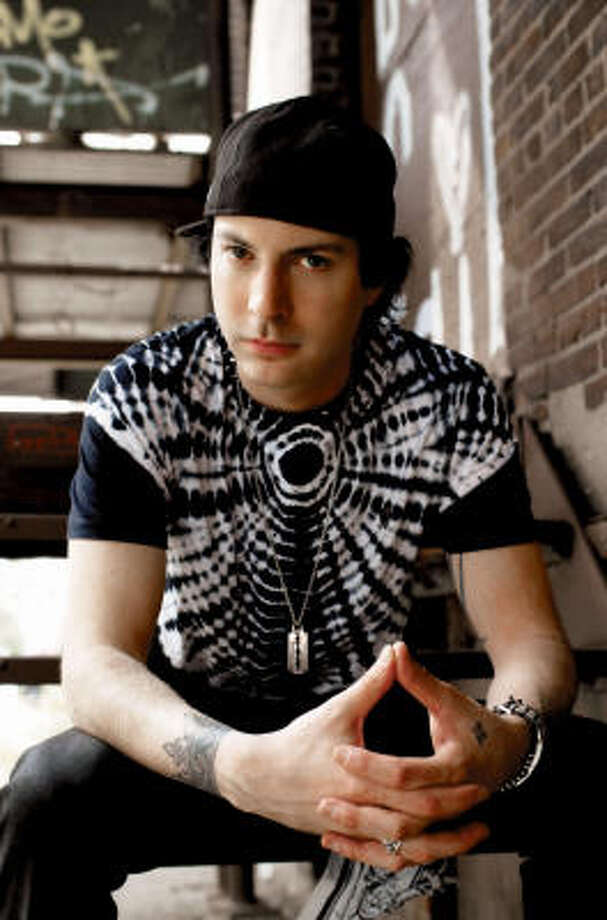 Kevin Rudolf can do more than Let It Rock - Houston Chronicle